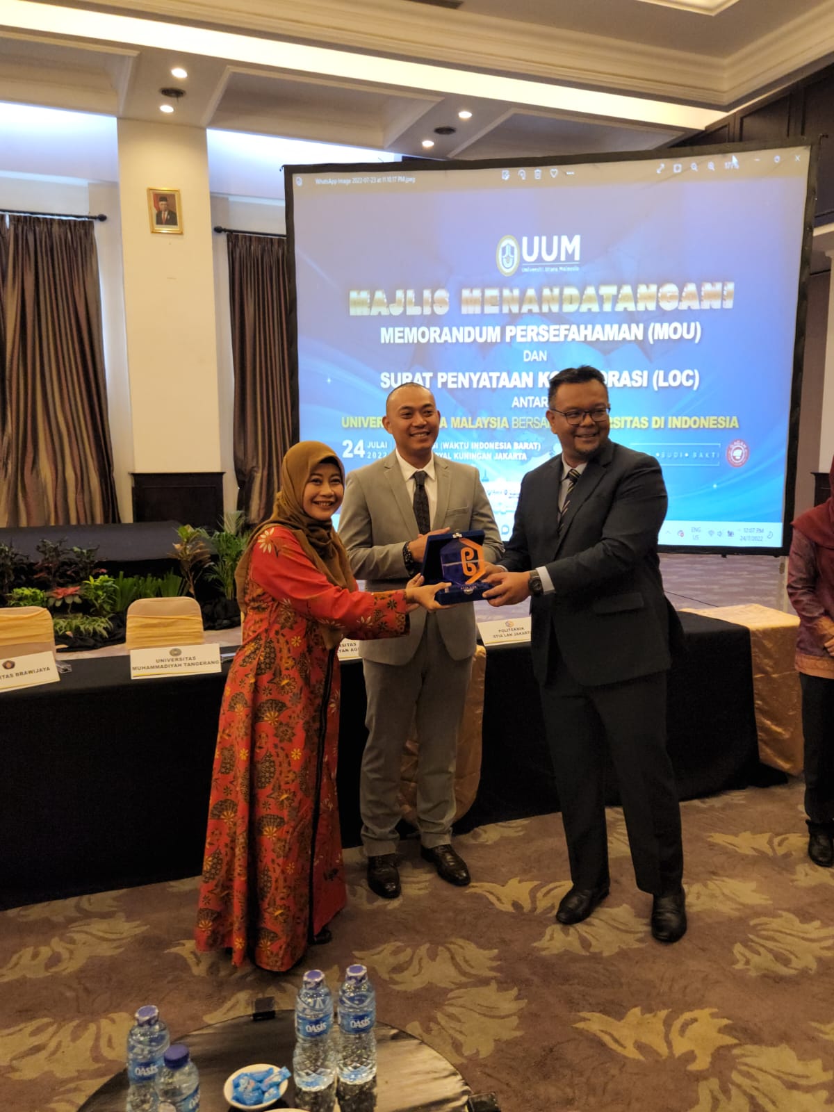 Penandatangan Letter of Collaboration (LoC) antara Universitas Utara Malaysia (UUM) dengan ...