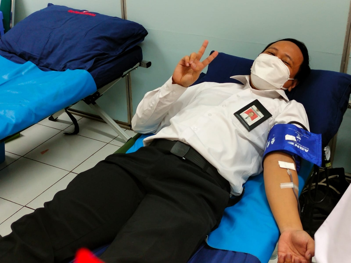 Sehat dan Peduli Sesama dengan kegiatan Donor Darah – Politeknik STIA LAN Jakarta
